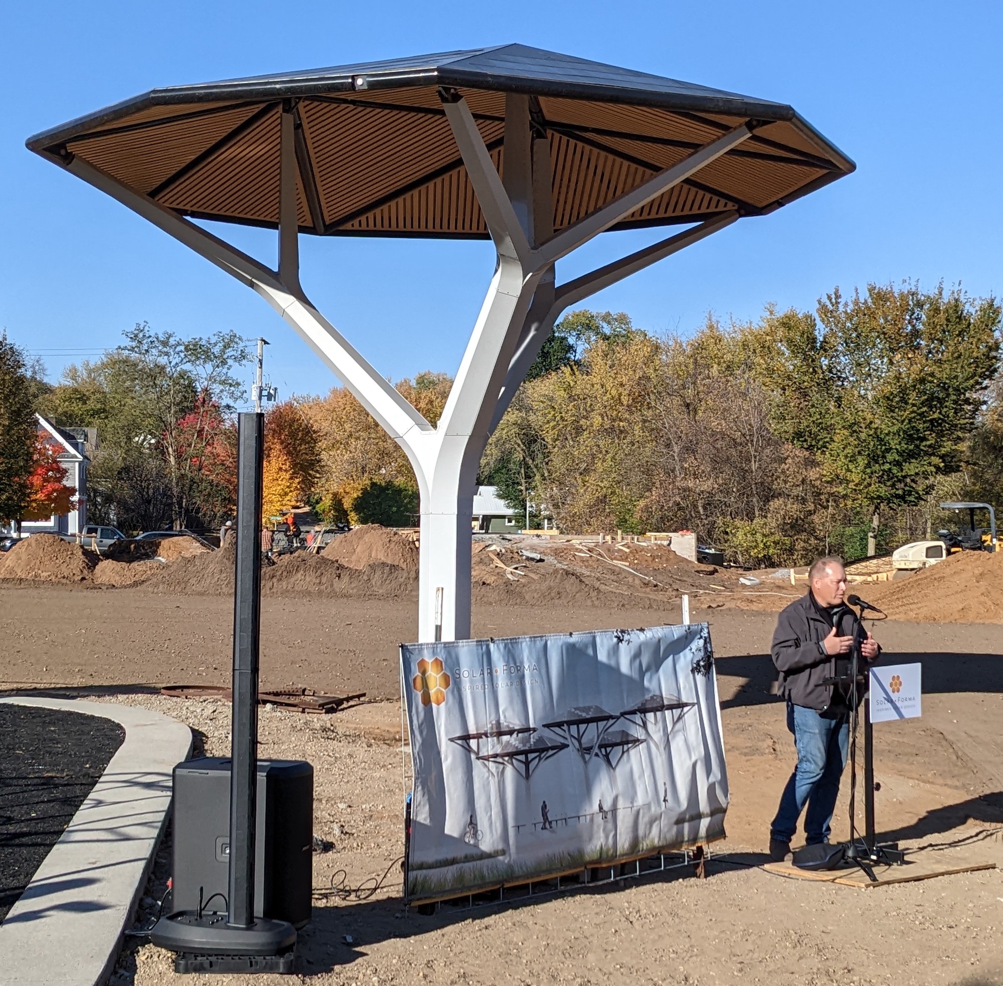 Solar Forma Design Installs First E-Cacia Solar Tree - Office of ...